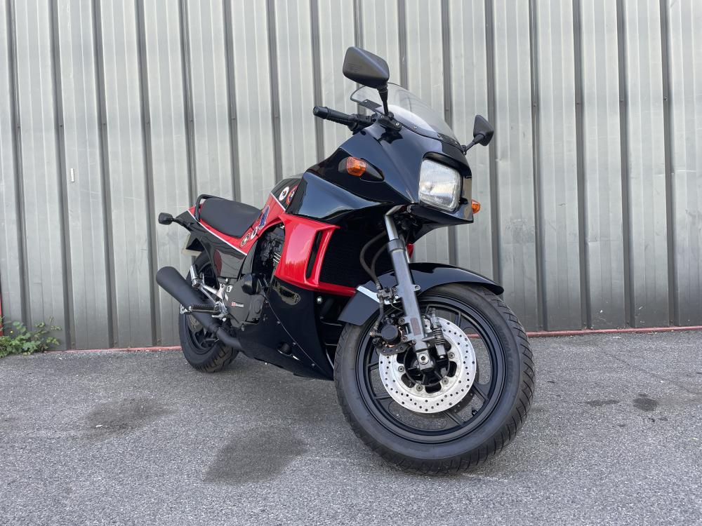 GPZ 900R TOP GUN - Véhicules à vendre - Accueil - PN Classic