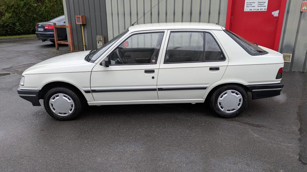 PEUGEOT 309 GR - Véhicules à vendre - Accueil - PN Classic