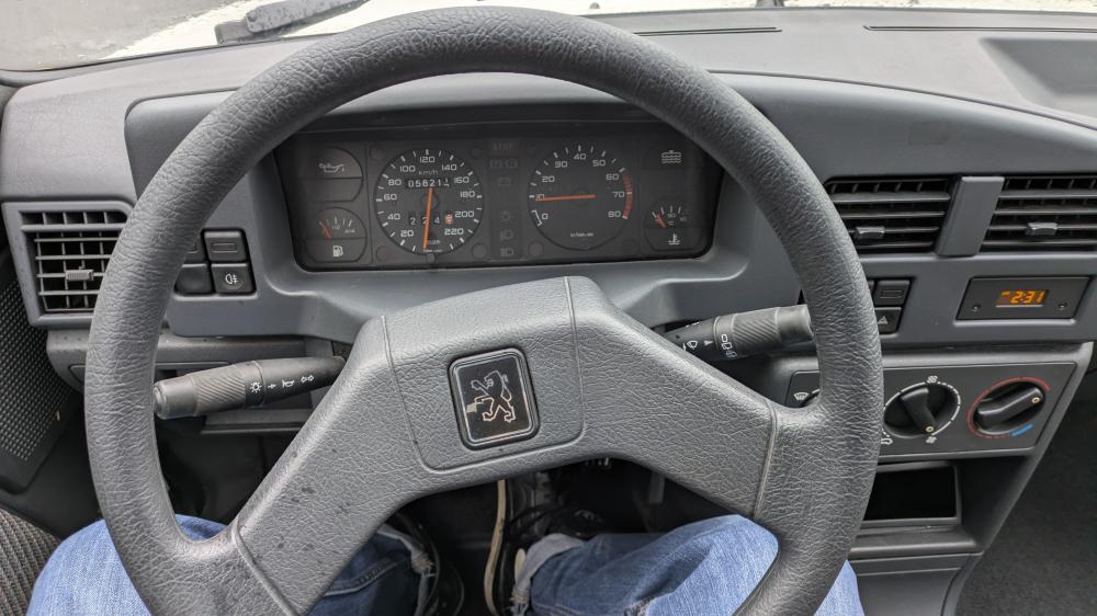 PEUGEOT 309 GR - Véhicules à vendre - Accueil - PN Classic
